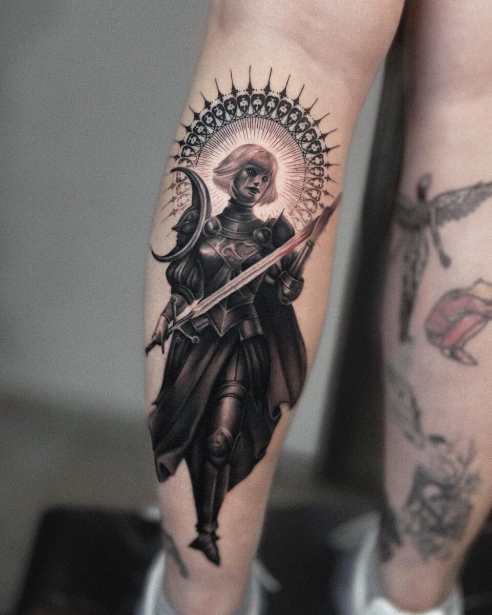 Queen Tattoo Ideas That Channel Power, Femininity & Legacy - Cleo Diva