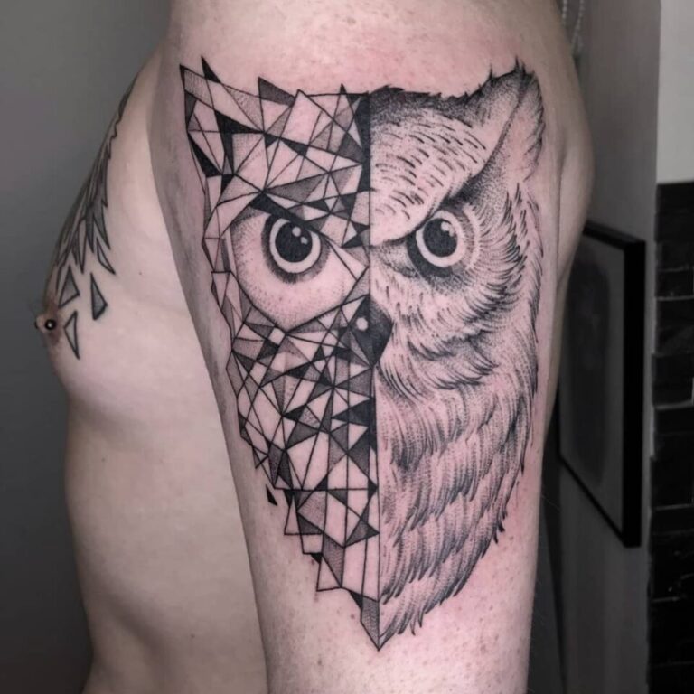 Geometric Hand Tattoos: Bold Symmetry at Your Fingertips. - Cleo Diva